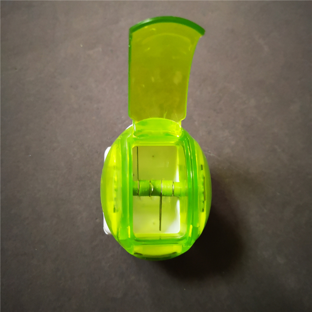 Plastic rolling garlic hand chopper crusher slicer - Xiamen Sunglan Imp ...